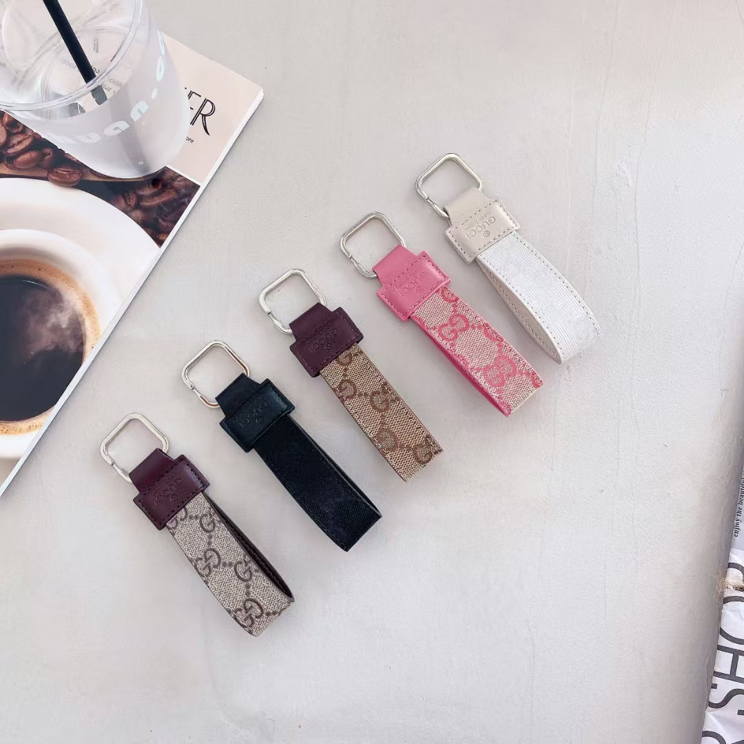 GG Keychain - Classic Luxury Accessory | Stylish & Elegant – Eeasy-Cases